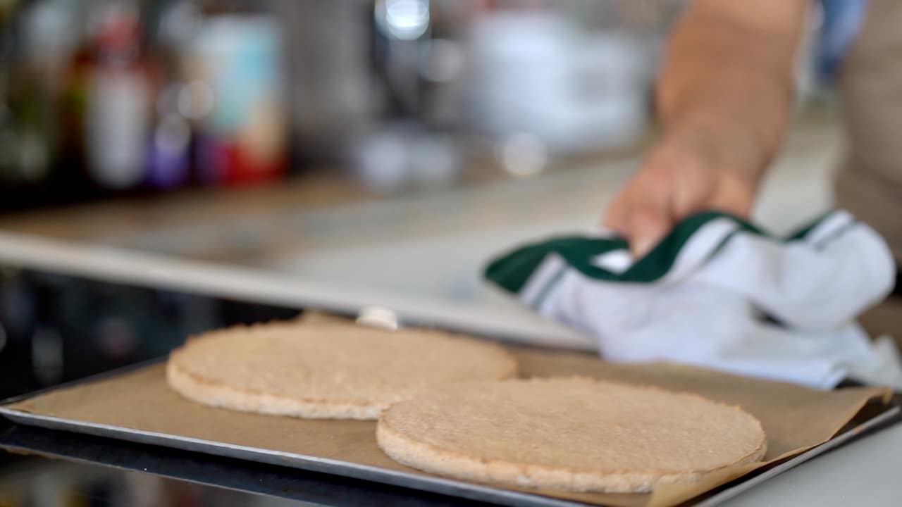 Pistachio Dacquoise - Bruno Albouze recipes
