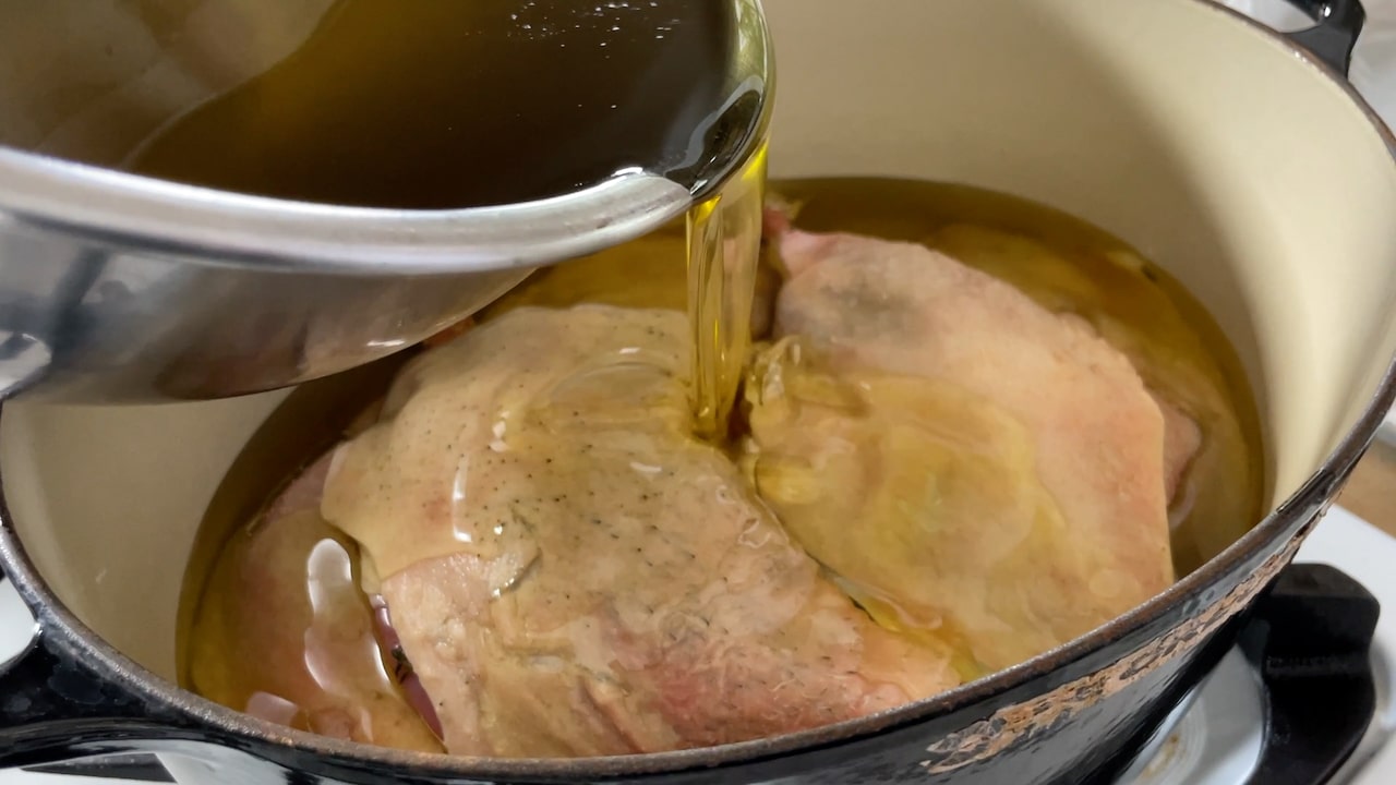 Duck Confit with Potato Sarladaise - Bruno Albouze recipes