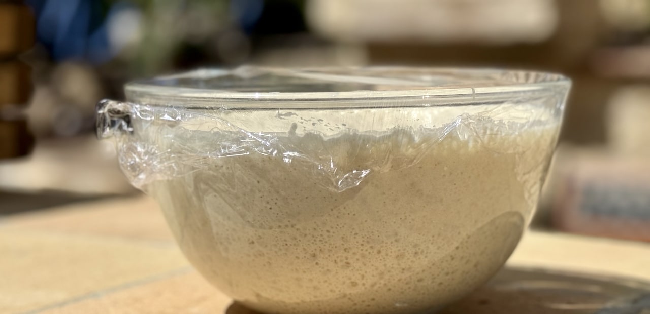 Easy Poolish Pizza Dough - Bruno Albouze recipes