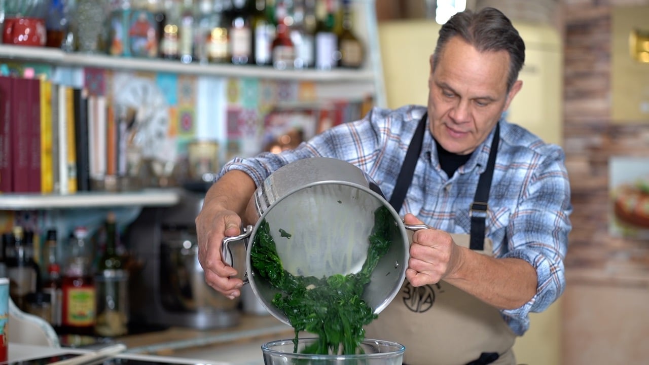 How To Wilt Spinach - Bruno Albouze recipes